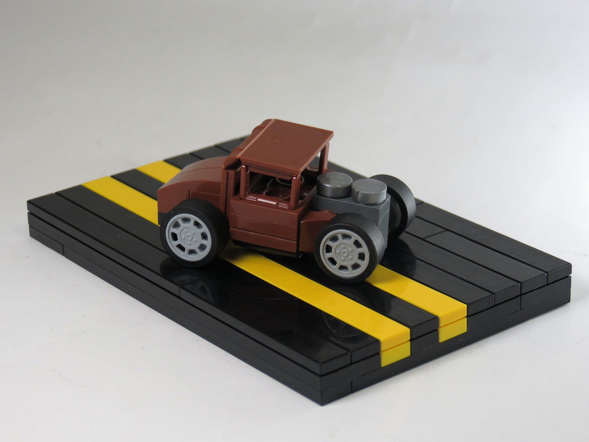 Micro LEGO Hot Rod : la taille est-elle réellement importante ...