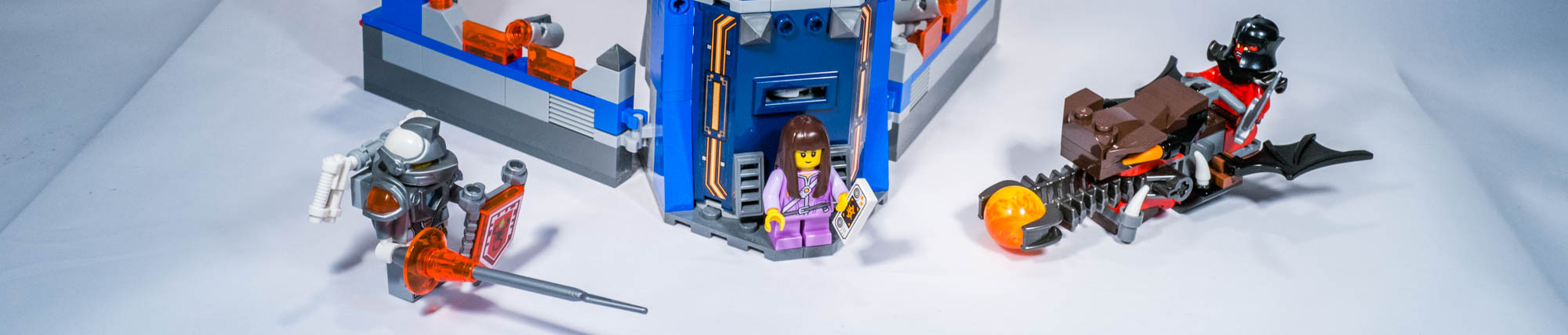 REVIEW LEGO 70324 Nexo Knights Merlock's Library 2.0 - HelloBricks