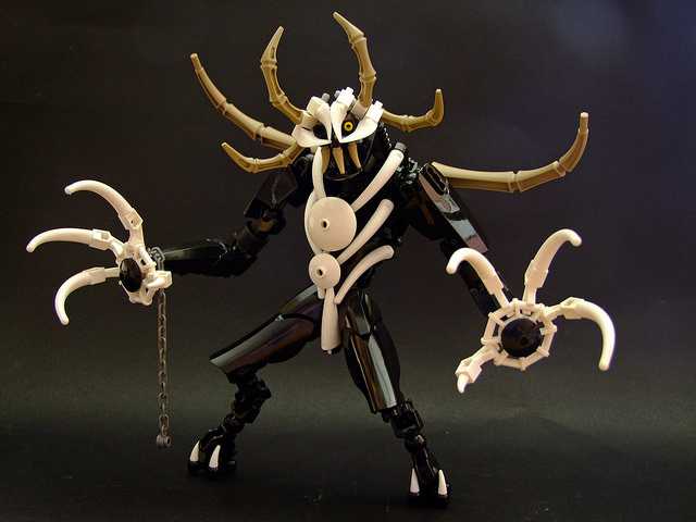 Monstre LEGO : le faucheur - HelloBricks