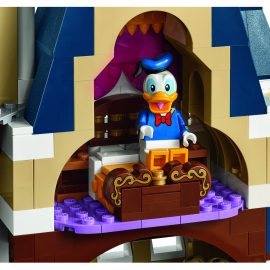 LEGO 71040 The Disney Castle : l'annonce officielle - HelloBricks
