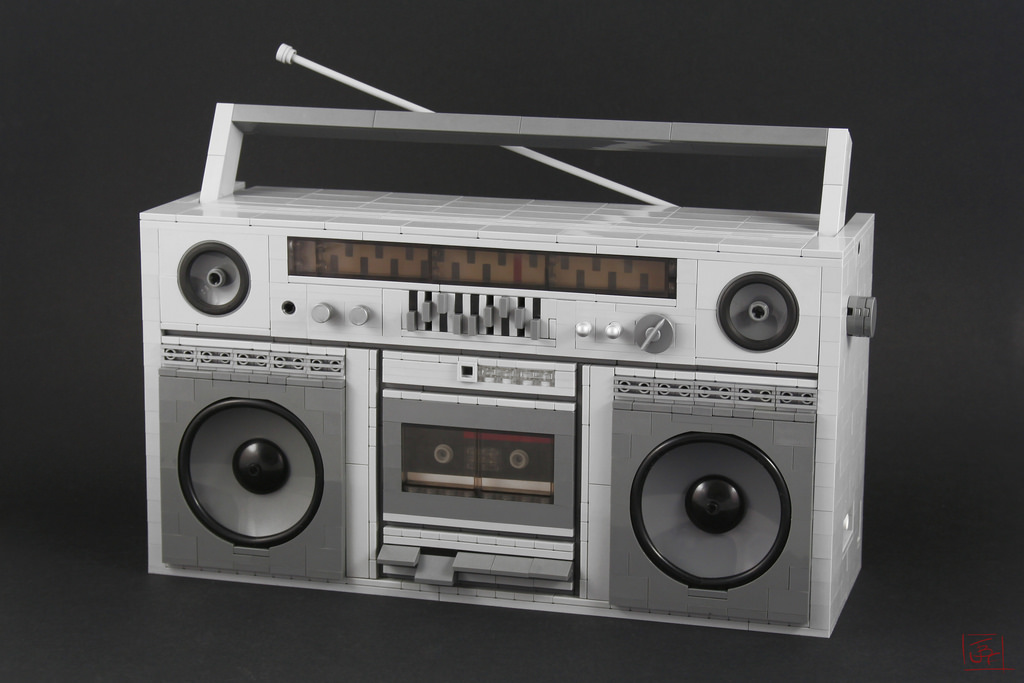 Sound Machine Ghetto-Blaster - HelloBricks