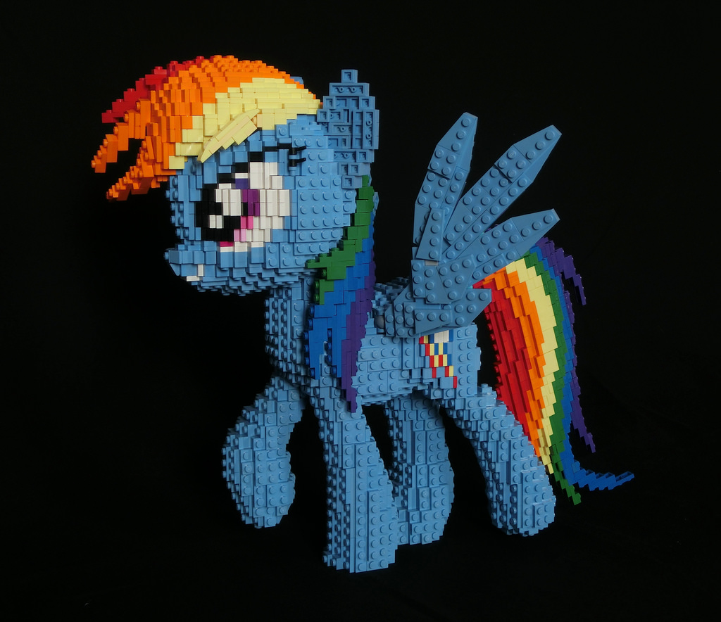 My Little Pony : Rainbow Dash - HelloBricks