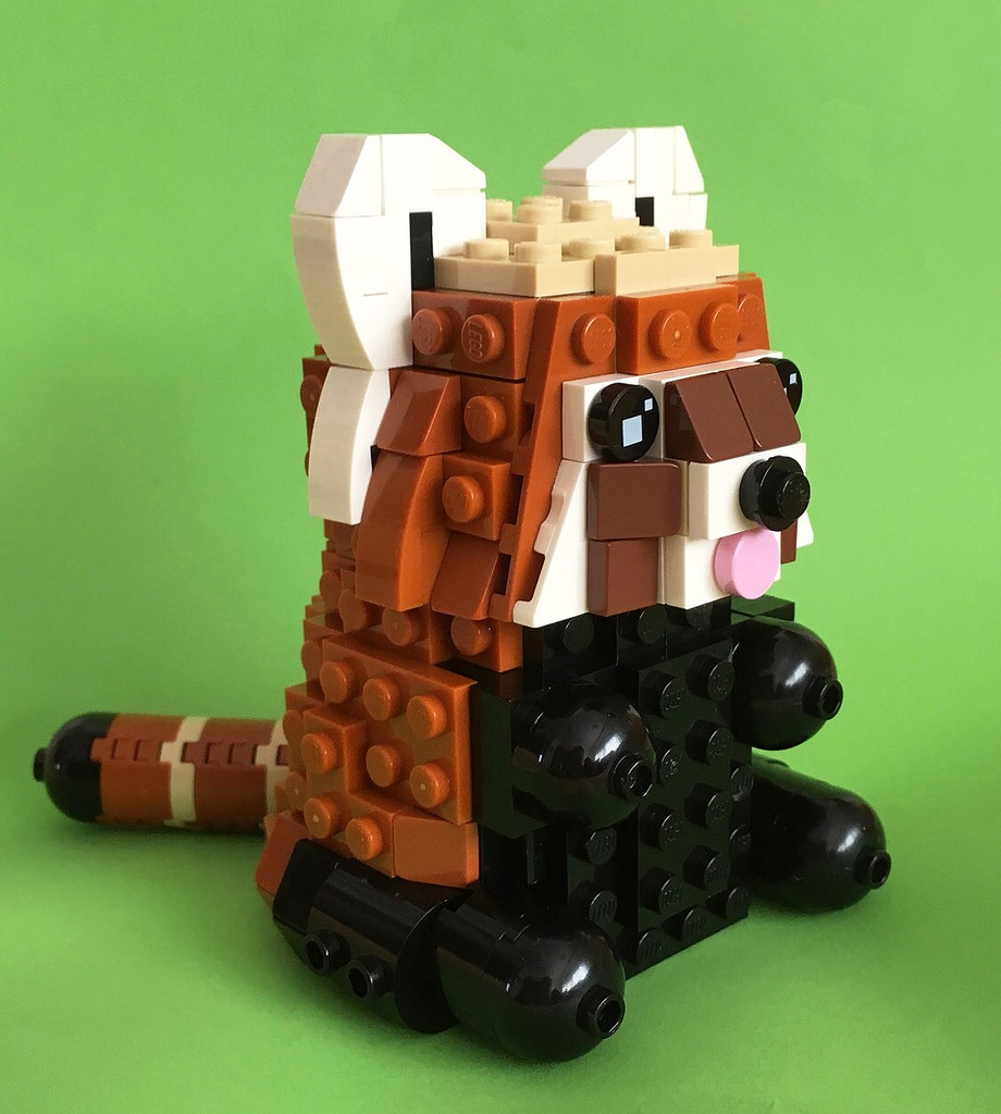 Little Red Panda - HelloBricks