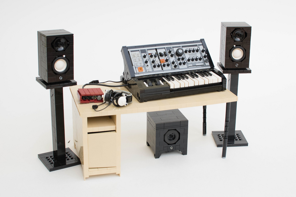 Moog Sub Phatty : musique ! - HelloBricks