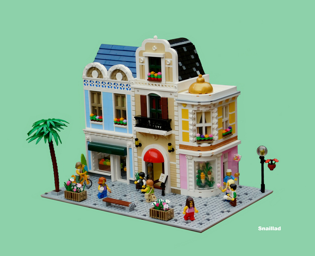 Modular Sun 'n' Surf - HelloBricks