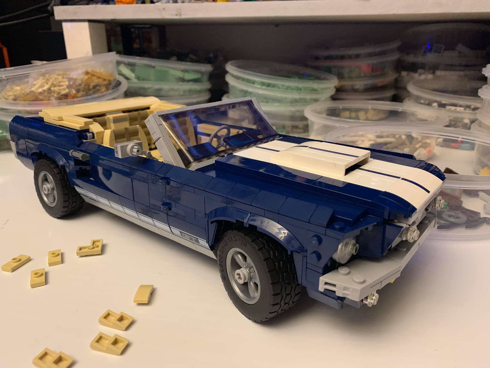 LEGO 10265 Ford Mustang GT 1967 : version décapotable avec des LED ...