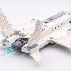 REVIEW LEGO 76130 Stark Jet and the Drone Attack (Spider-Man Far From ...
