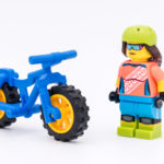 REVIEW LEGO 71025 Collectible Minifigures Series 19 - HelloBricks