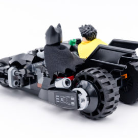 REVIEW LEGO 76118 Mr. Freeze Batcycle Battle - HelloBricks