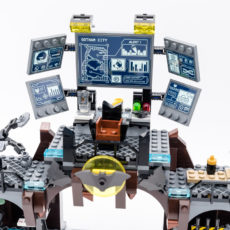 REVIEW LEGO 76122 Batcave Clayface Invasion - HelloBricks