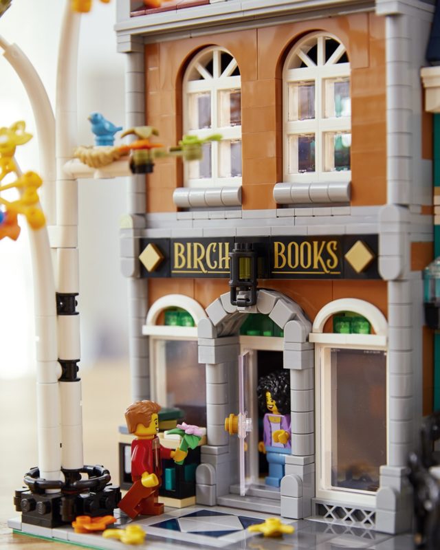 LEGO Creator Expert 10270 Bookshop : premier aperçu du Modular 2020 ...