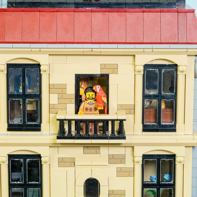 Ecole Modular - HelloBricks