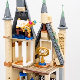 REVIEW LEGO Harry Potter 75969 Hogwarts Astronomy Tower - HelloBricks