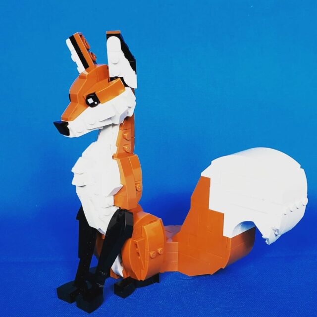 Un renard et un petit manchot - HelloBricks
