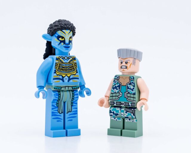 Review LEGO Avatar 75571 Neytiri & Thanator vs. AMP Suit Quaritch ...