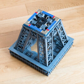 Review LEGO Icons 10307 Eiffel Tower - HelloBricks