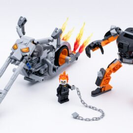 Review LEGO Marvel 76245 Ghost Rider Mech & Bike - HelloBricks