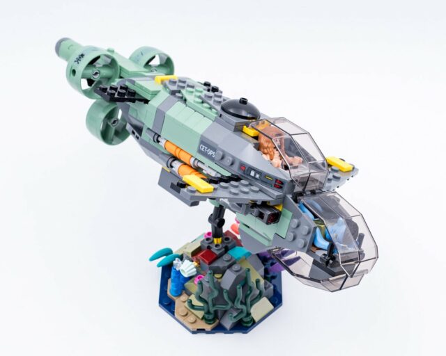 Review LEGO Avatar 75577 Mako Submarine - HelloBricks