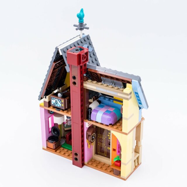Review LEGO Disney 43217 Up House - HelloBricks