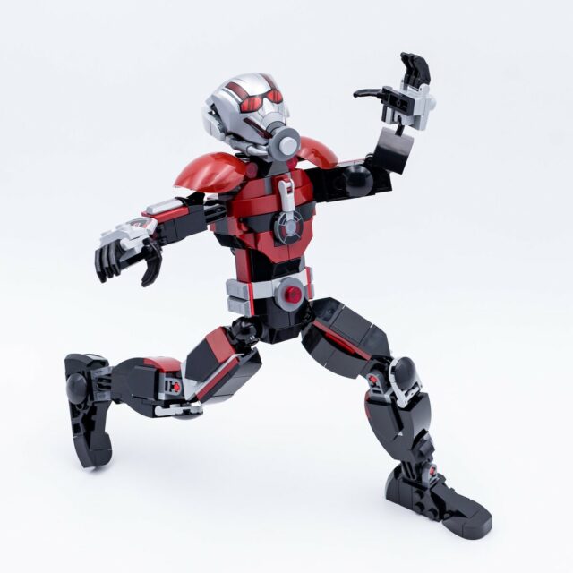 Review LEGO Marvel 76256 Ant-Man Construction Figure - HelloBricks
