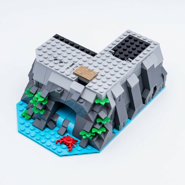 Review LEGO Icons 10320 Eldorado Fortress - HelloBricks