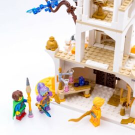 Review LEGO DREAMZzz 71477 The Sandman's Tower - HelloBricks
