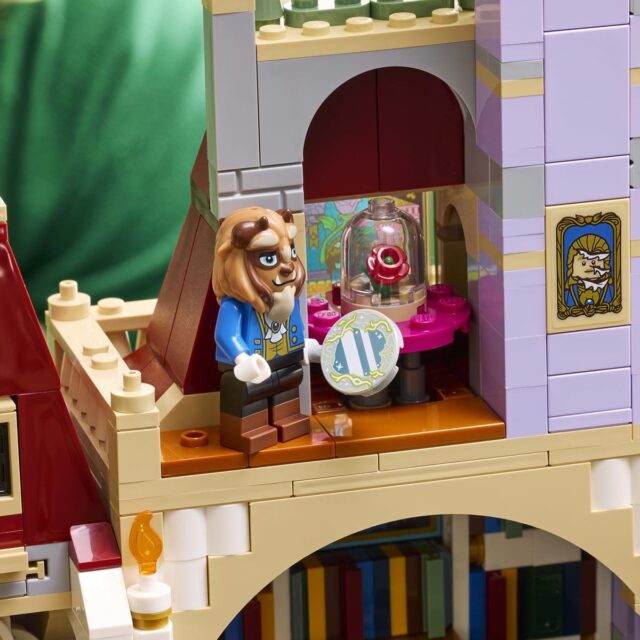 Nouveauté LEGO Disney 43263 Beauty and the Beast Castle : l'annonce ...