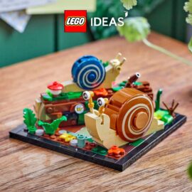 Chez LEGO : les cadeaux LEGO Ideas 40788 Friendly Snails et Creator ...
